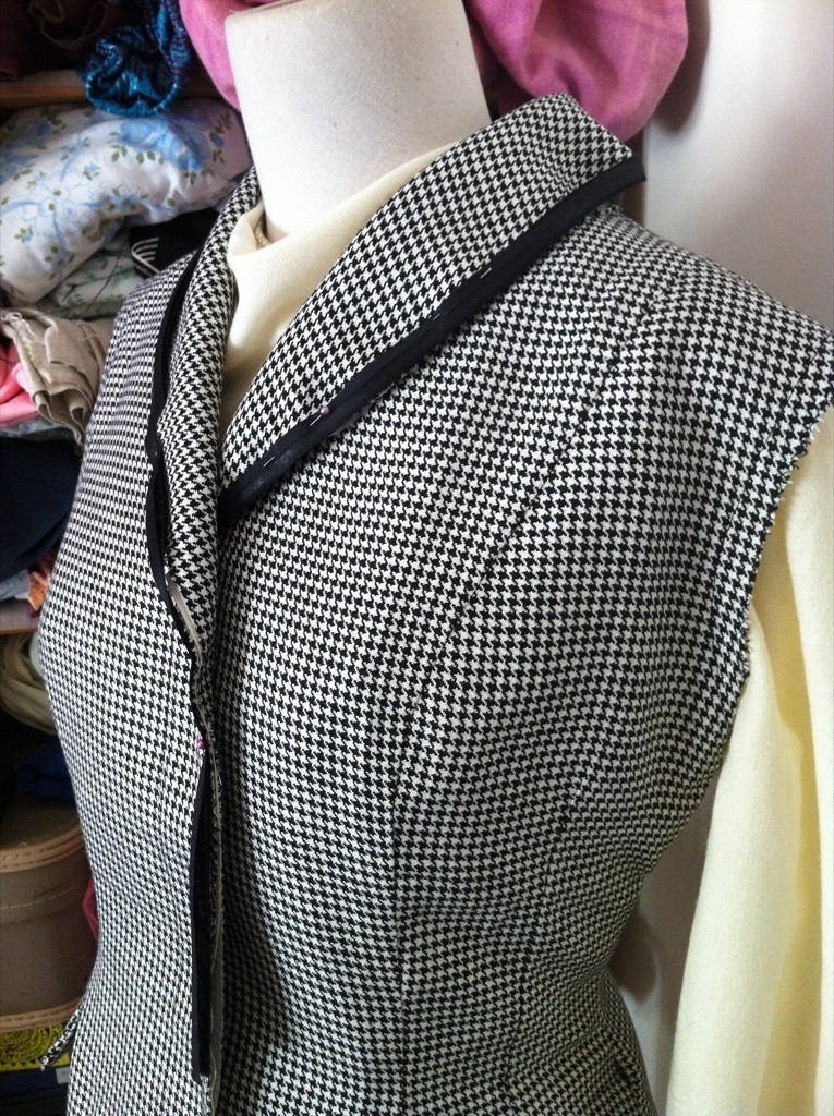 Vintage Suit Sew Along jacket shell progress – Angela Rowe